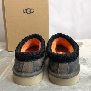 UGG | Shoes | Ugg Tasman Street Graffiti | Poshmark